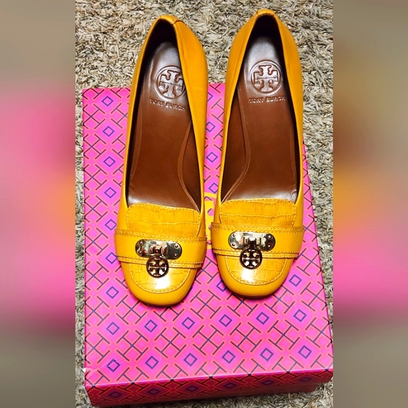 Tory Burch | Shoes | Tory Burch Mustard High Closed Toe Heel | Poshmark